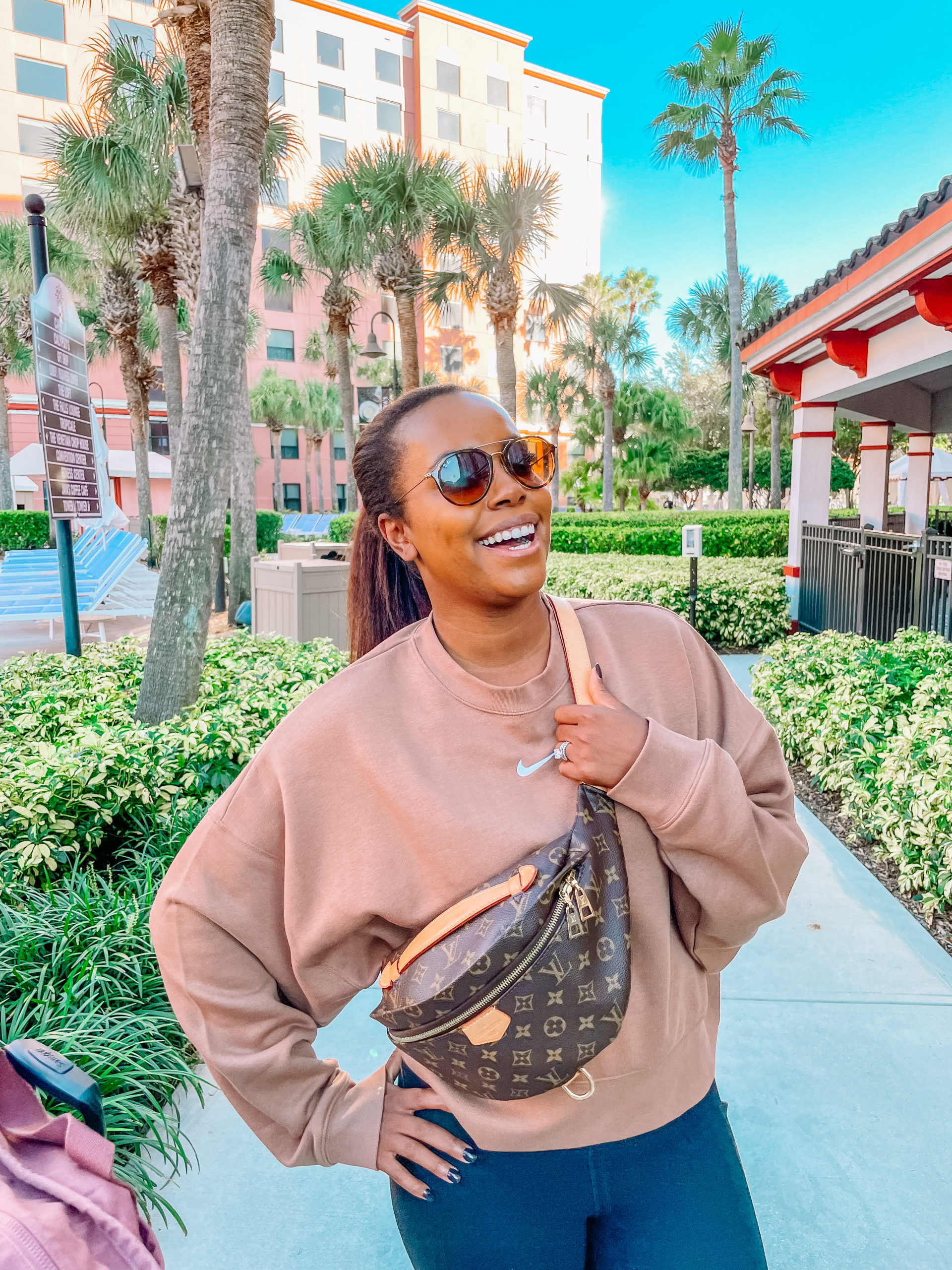 What's in My Collab Bag - Everyday Connor | Influencer Coach